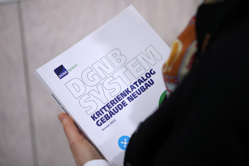 DGNB veröffentlicht finalisierte Version 2023 des Zertifizierungssystems für Neubauten | DGNB