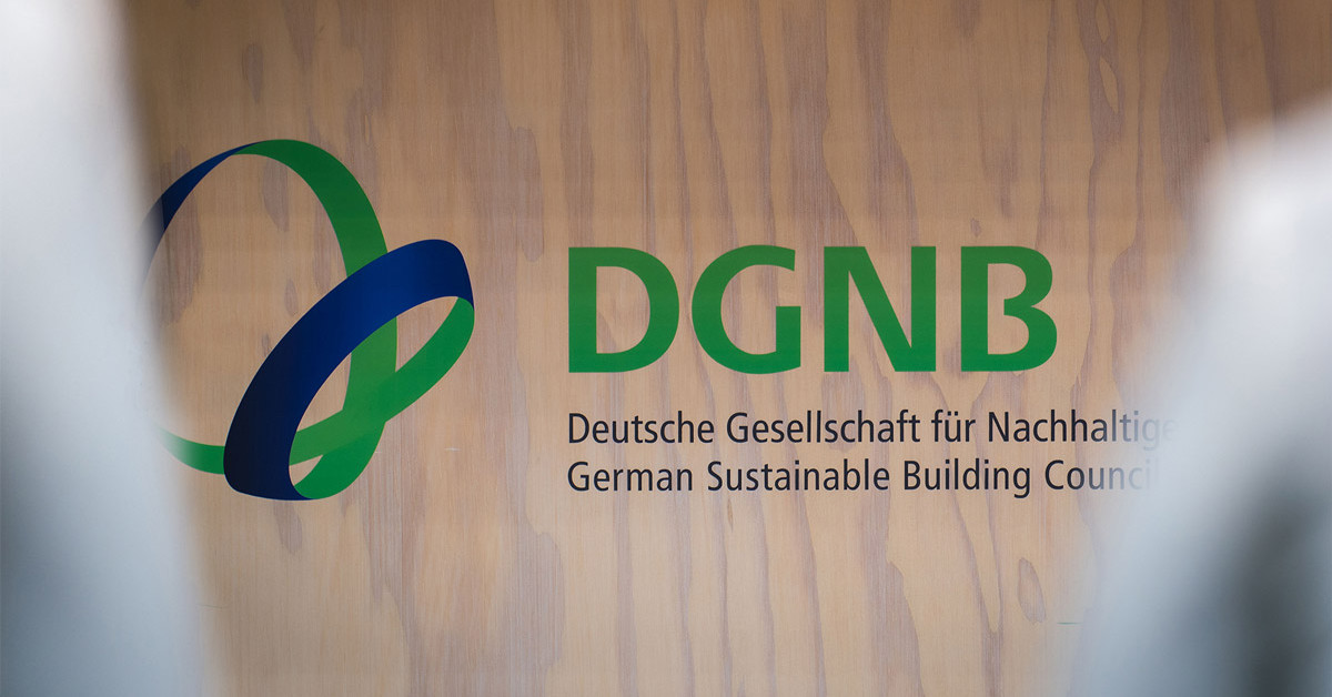 Produktinformationen auf Knopfdruck: DGNB Navigator: neue Online ...